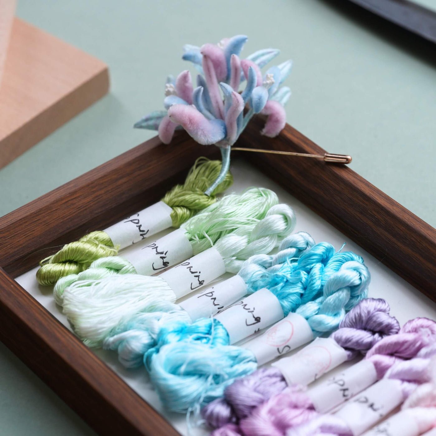 Untwisted Mulberry Silk Threads| Spring | Ronghua Materials